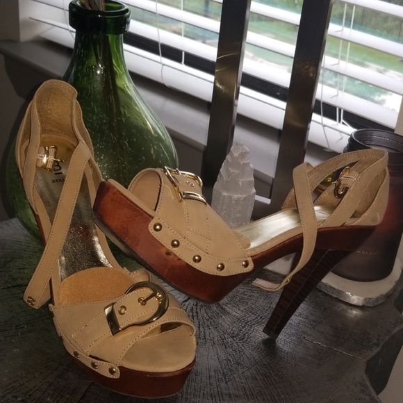 Bakers | Shoes | Taupe Platform Sandals | Poshmark
